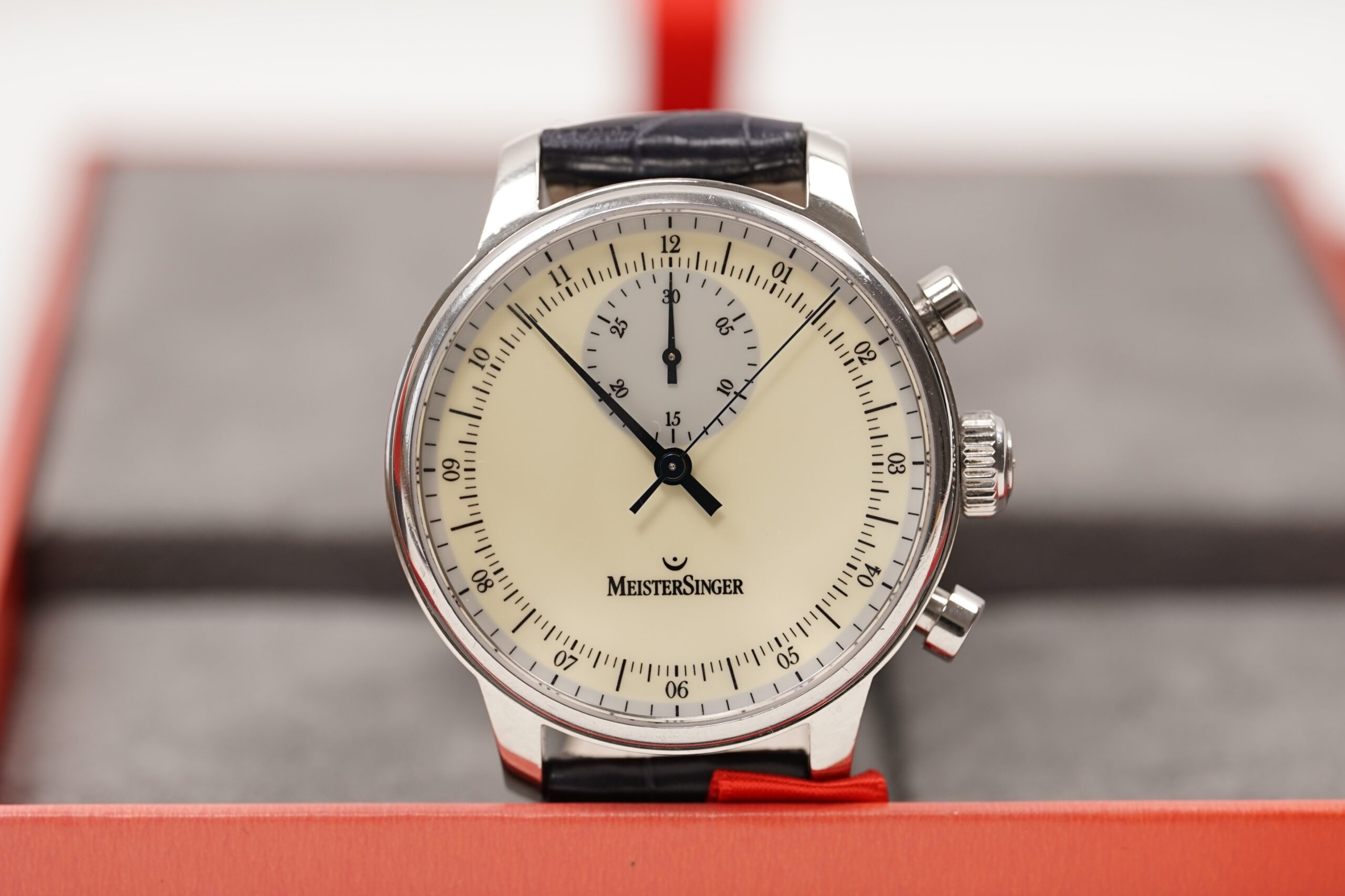 MEISTERSINGER SINGULAR CHRONOGRAPH | Igor Pex